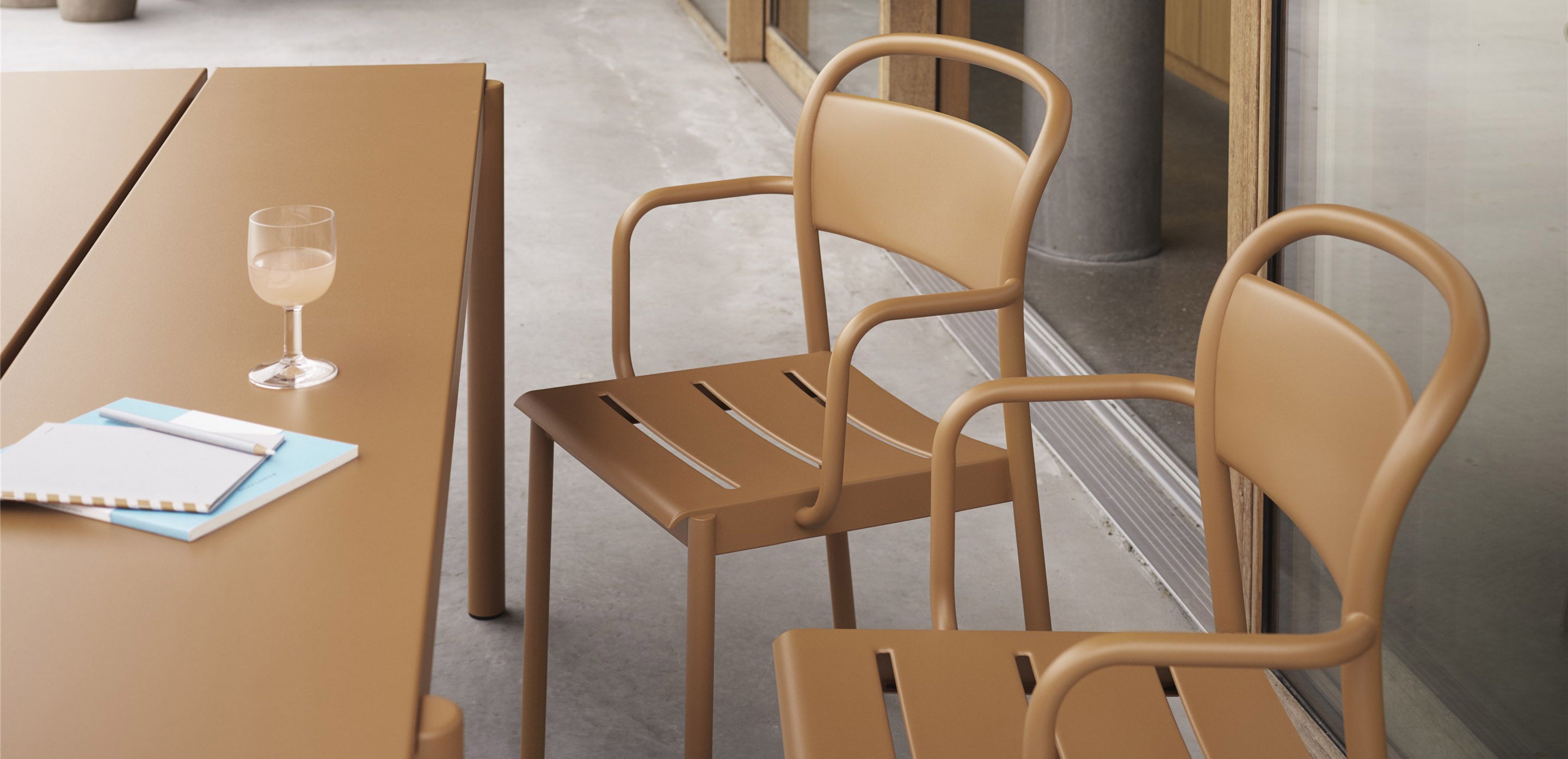 Muuto Linear Steel tuinstoelen – HelloChair