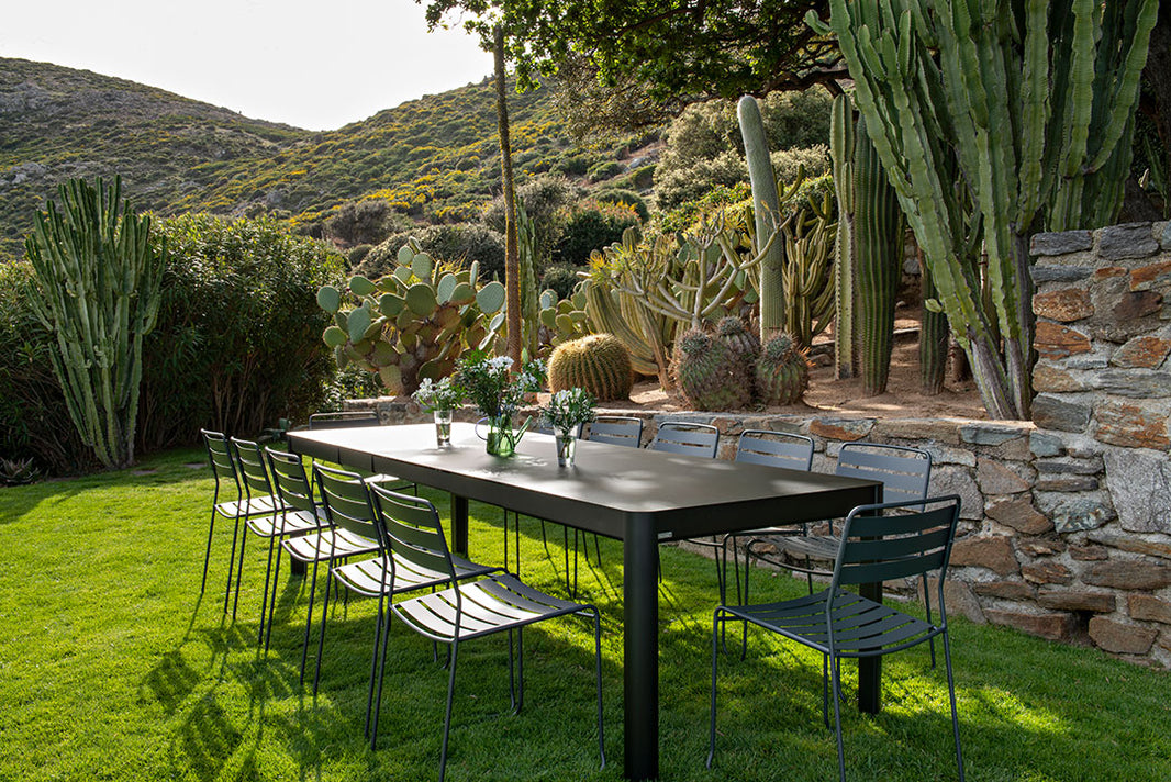 Fermob Surprising tuinstoel Willow green – HelloChair