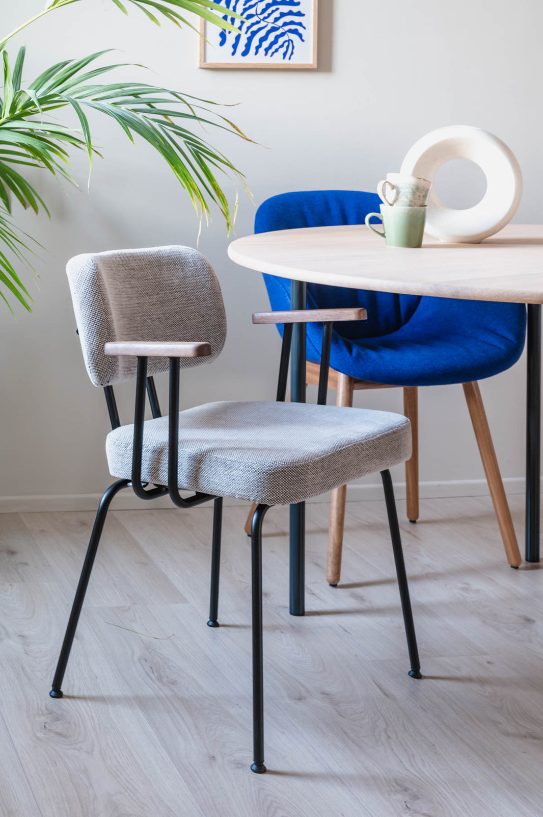 Dyyk Ted eetkamerstoel arm Portofino Brown Groove White – HelloChair