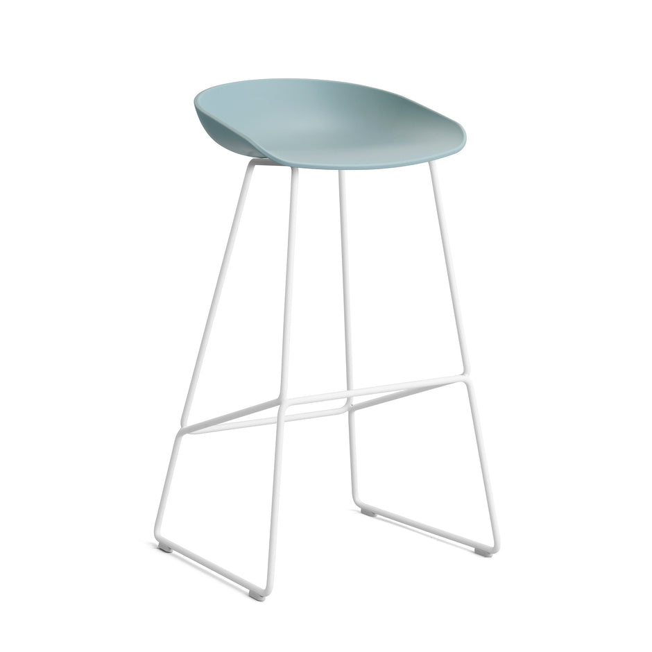 HAY About a Stool AAS 38 barkruk H75 wit Dusty Blue 2.0 – HelloChair