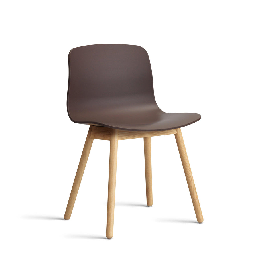 HAY About a Chair AAC 12 eetkamerstoel gelakt eiken Raisin 2.0 – HelloChair