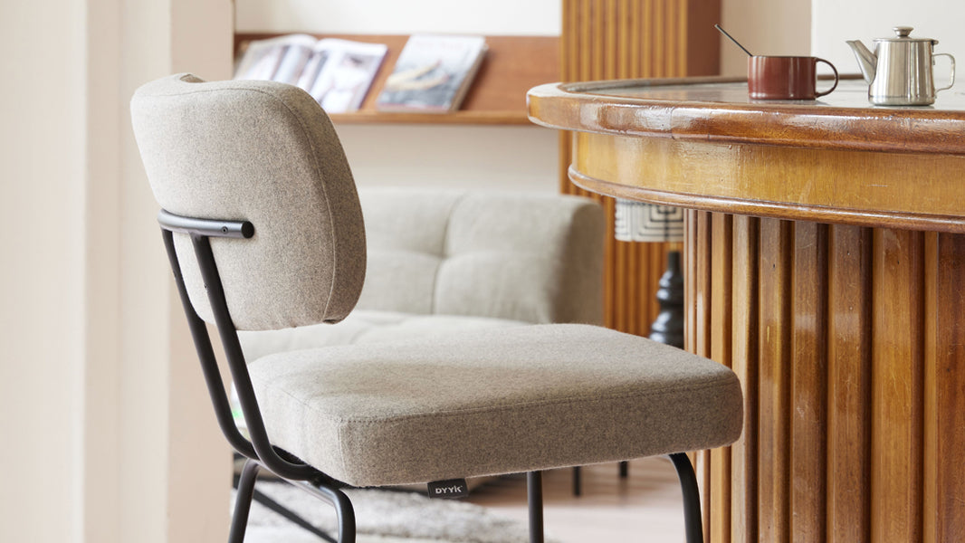 Dyyk Ted barkruk H65 new wool stone – HelloChair