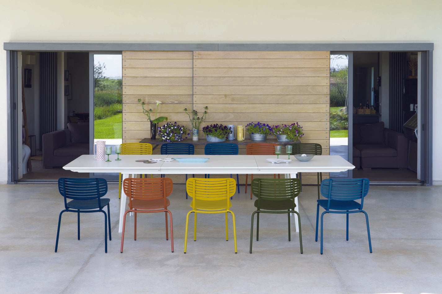 EMU Mom tuinstoel met arm maple red – HelloChair