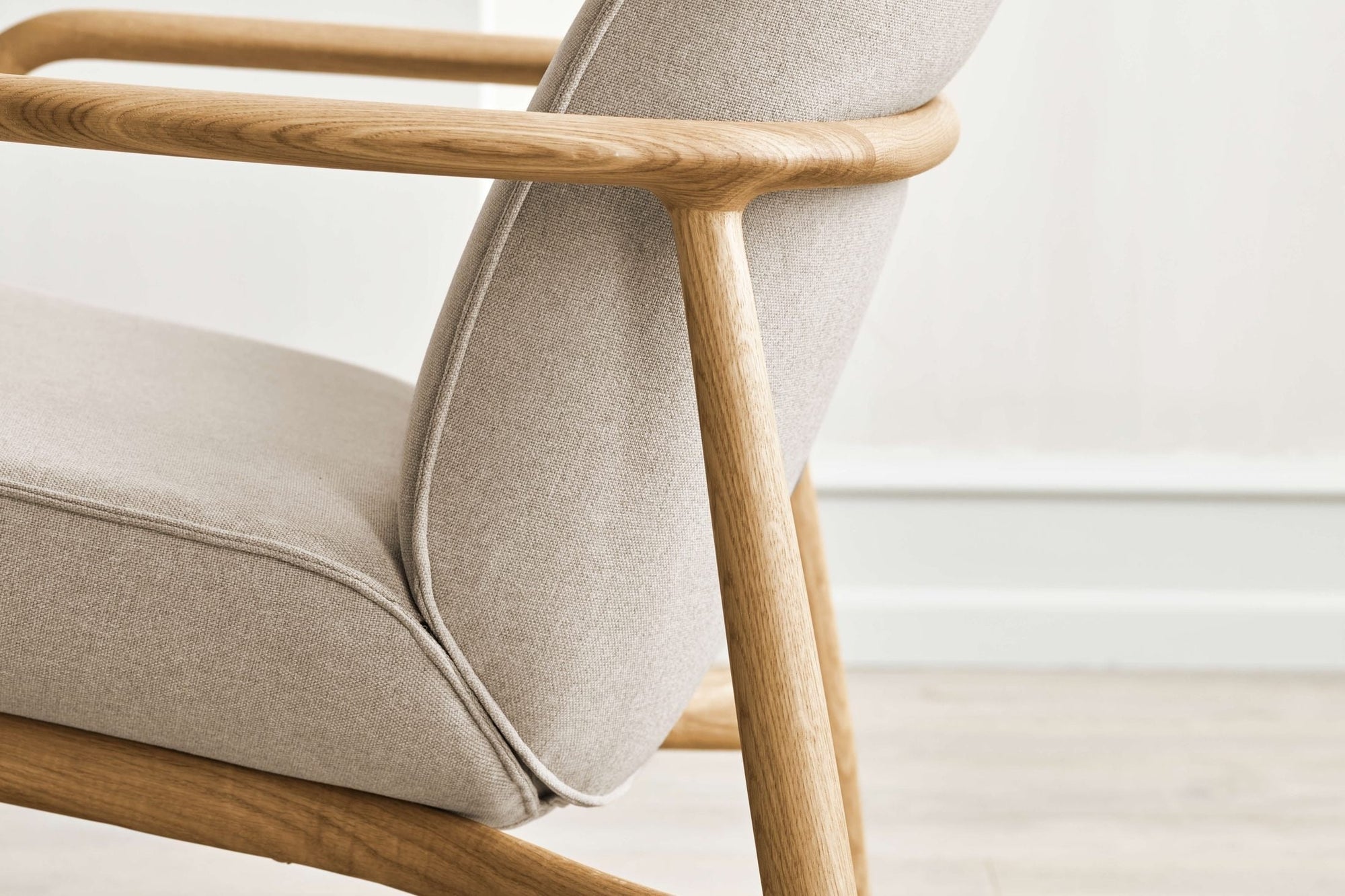 Bolia Bowie Fauteuil Globa Velvet Beige – HelloChair